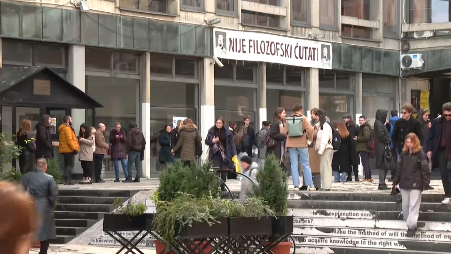 U toku blokade Rektorata i nekoliko fakulteta u Beogradu i Novom Sadu – Otvoreno